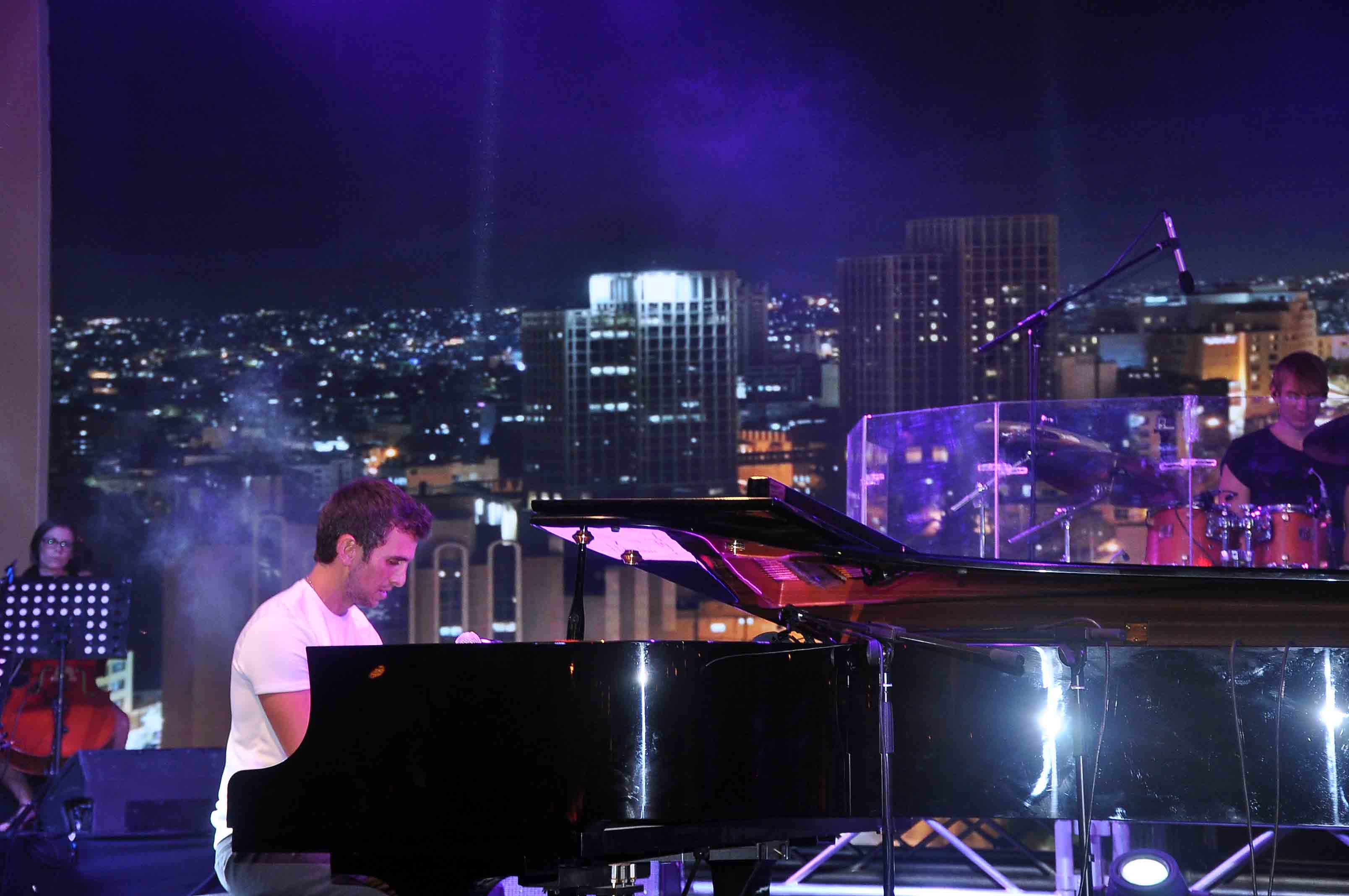 Legendary Pianist Zade Dirani Took Over Mountain View Diplo and it Was ...