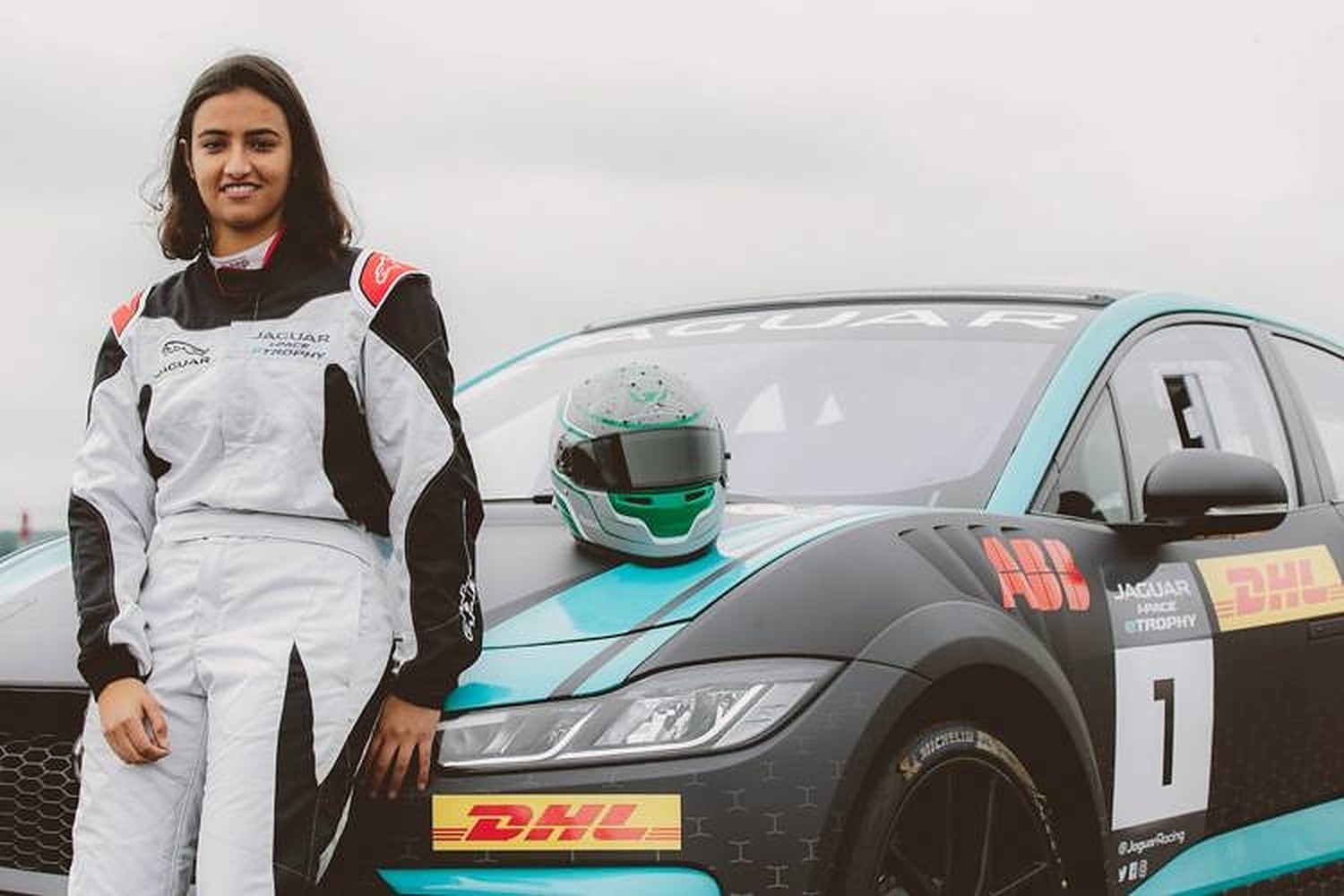 Meet The First Saudi Arabian Female Race Car Driver - Scoop Empire