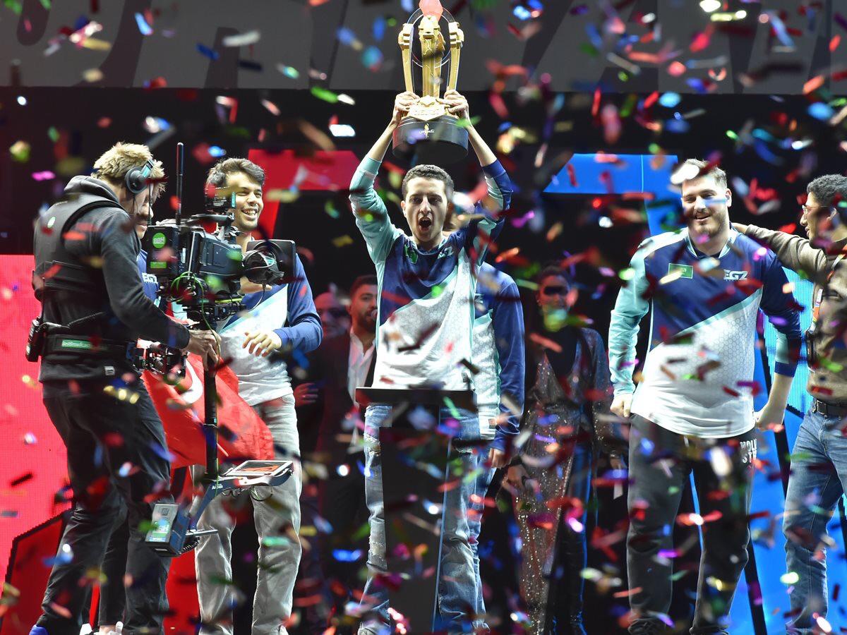 In Pictures: Saudi Arabia's 2 Million Dollar League of Legends ...