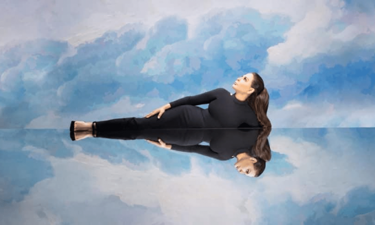 Elissa's Long-Awaited Album is Already Making Mad Waves, But is This ...