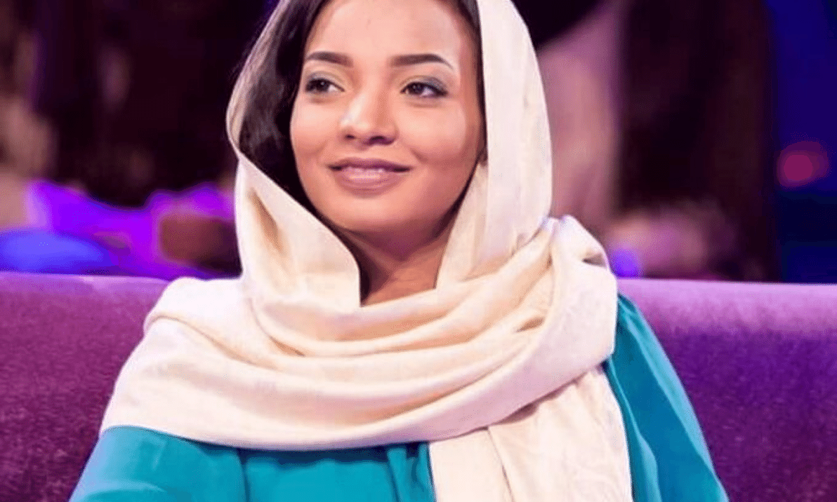 Why Sudanese Singer Amna Haider Is Being Attacked For Reciting Surat Al ...