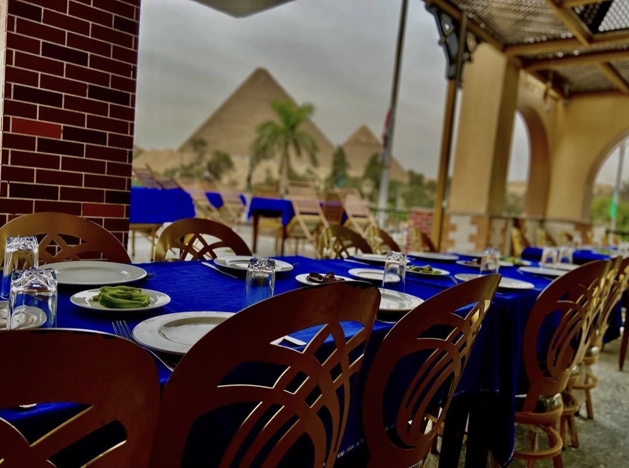 Dining by the Pyramids: 5 Restaurants With a Breathtaking View of the ...