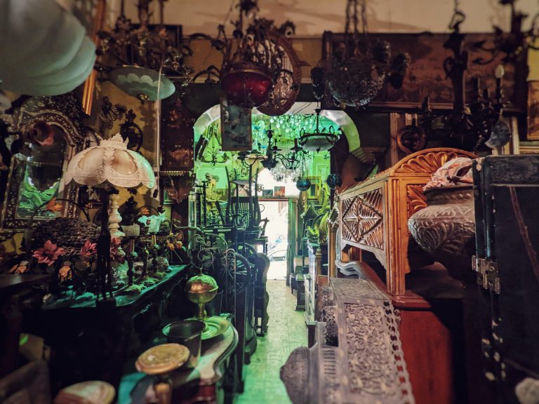 The Ultimate Antique Hunter's Guide to Cairo - Scoop Empire