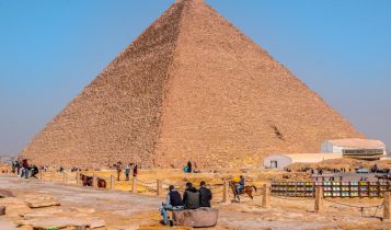 8 Egyptian Actors from the 60s Who Stole Our Hearts - Scoop Empire