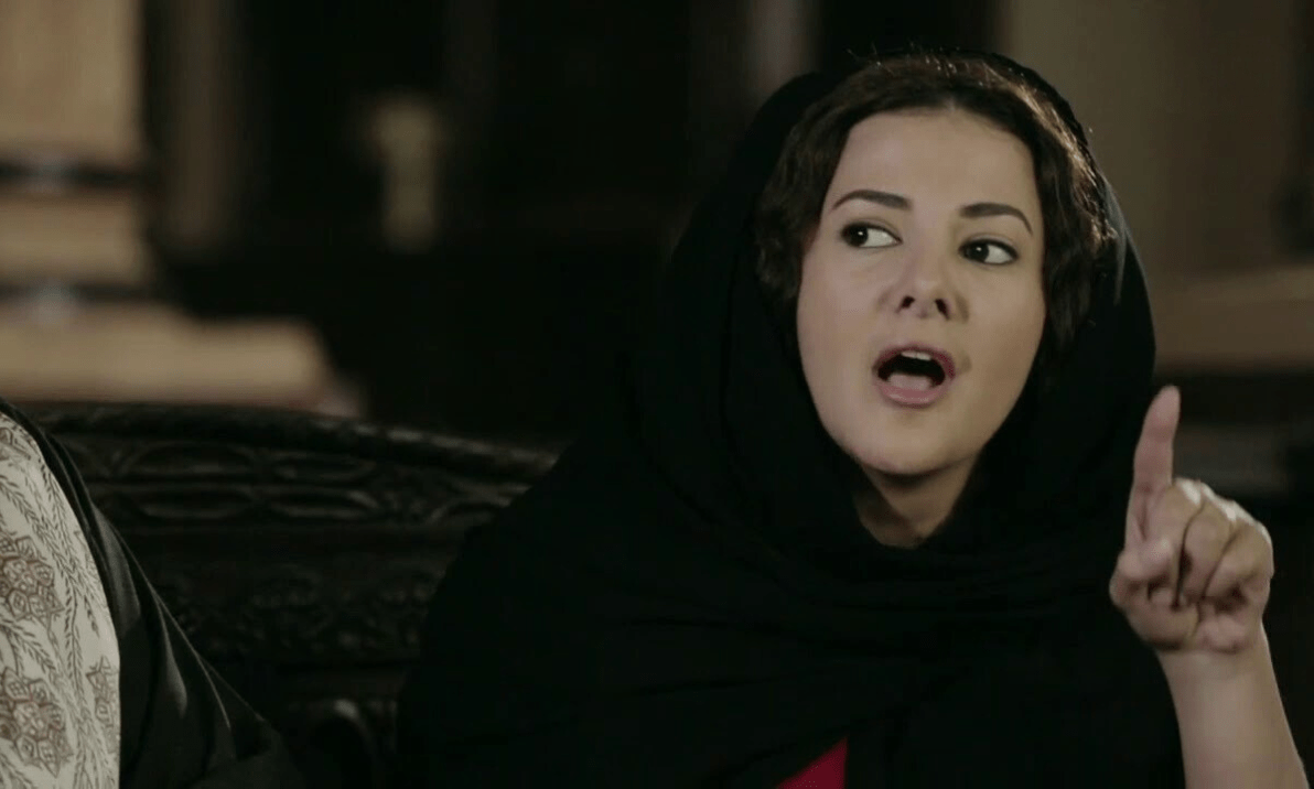 Fashion Flashback: Unforgettable Arab Stars’ Looks Through The Ages ...