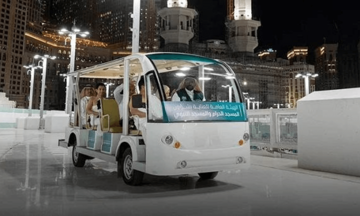 Inclusive Pilgrimage: Mecca’s Grand Mosque Offers Smart Golf Carts for ...